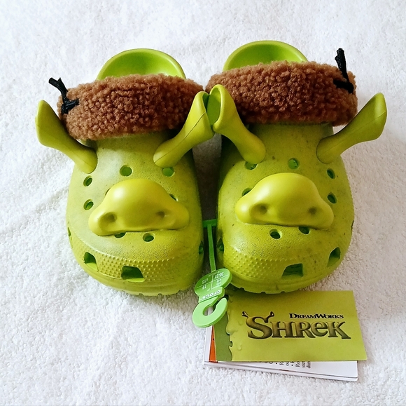 CROCS | Shoes | Dreamworks X Crocs Shrek Clog Size C3 Little Boy Nwt ...